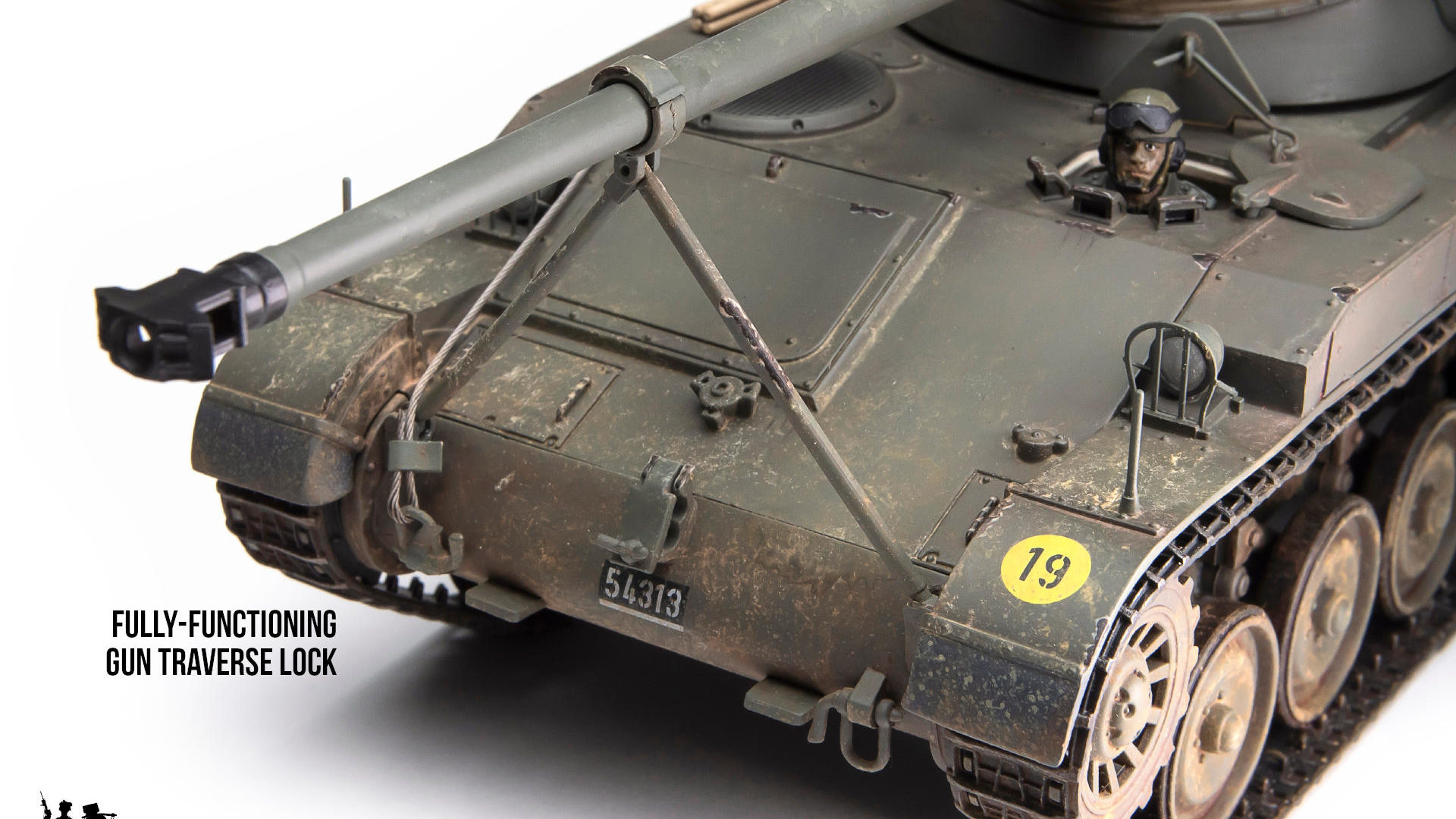 AMX-13 SM1 Tank SAF Figurine Model - Miniature Stories