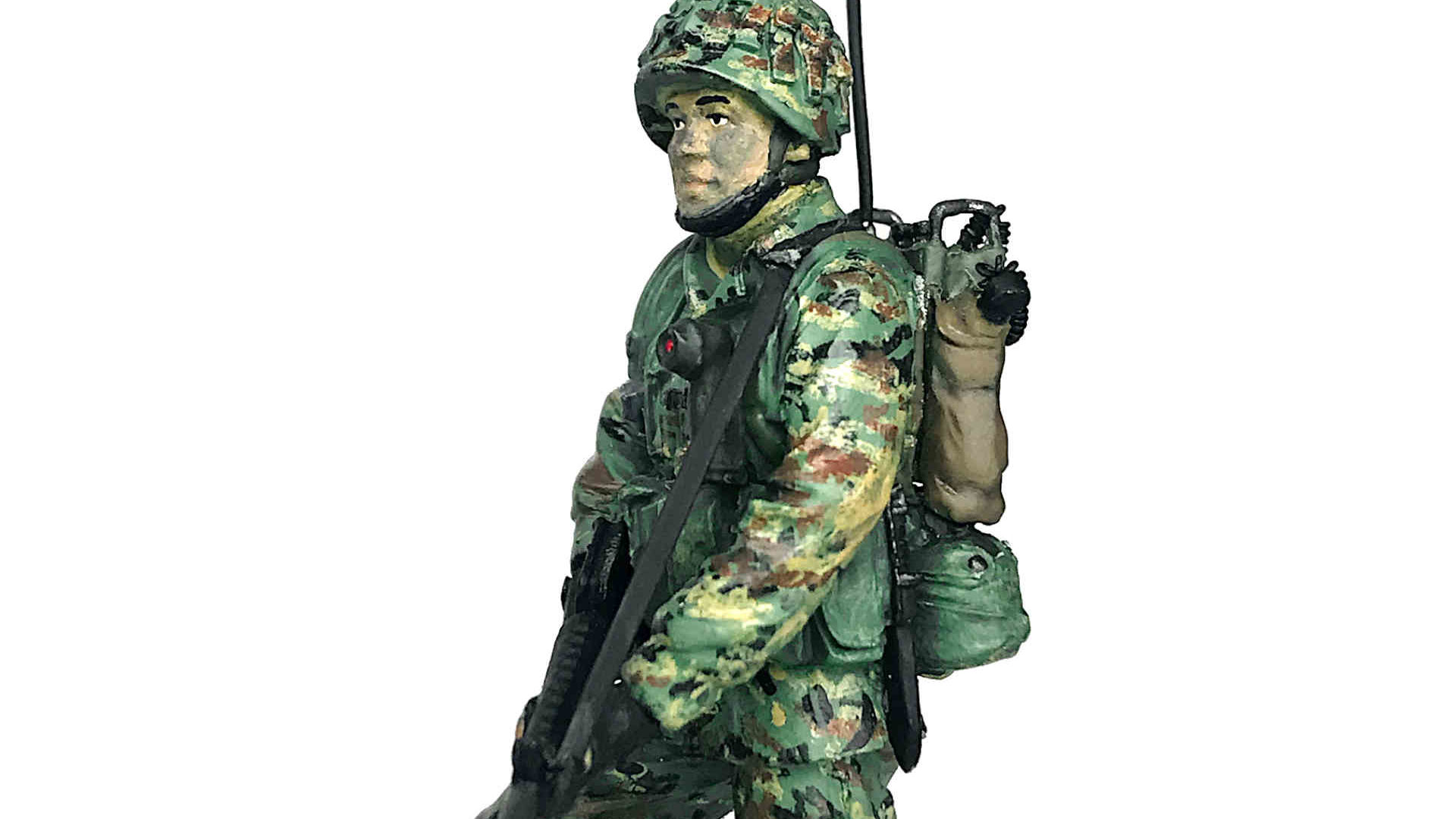 Miniature SAF 2nd Gen Signaller Singapore Soldier Figurine