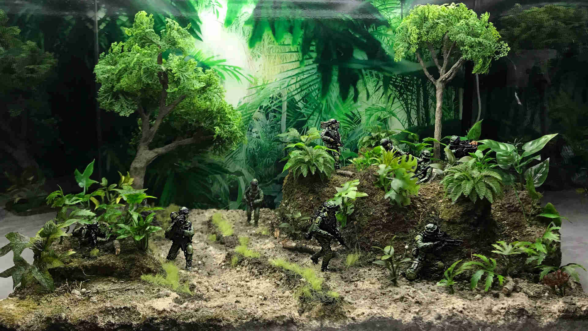 X-Large jungle base / diorama for with realistic ground cover and ...